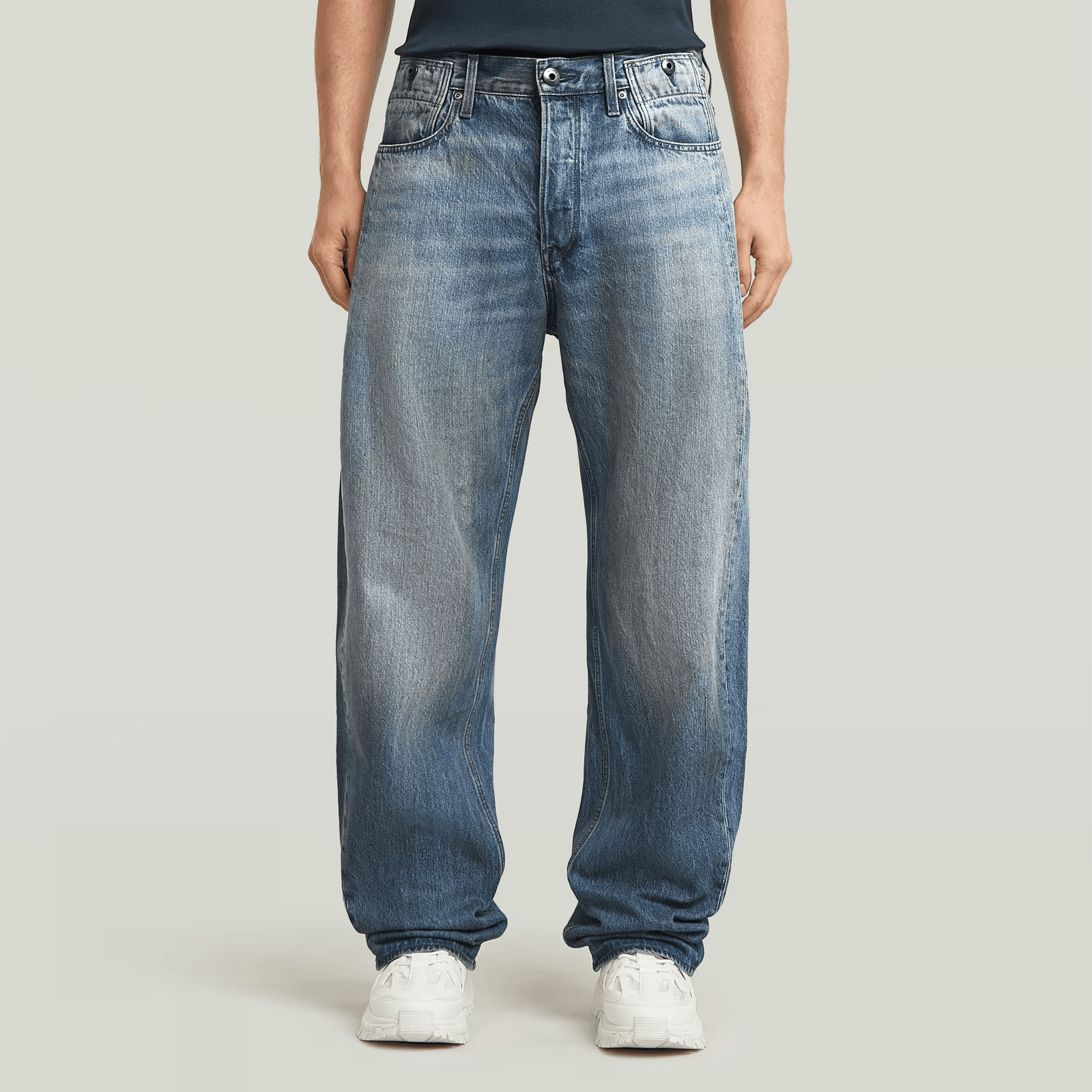 Bend Loose Jeans in Vintage Gold Digger